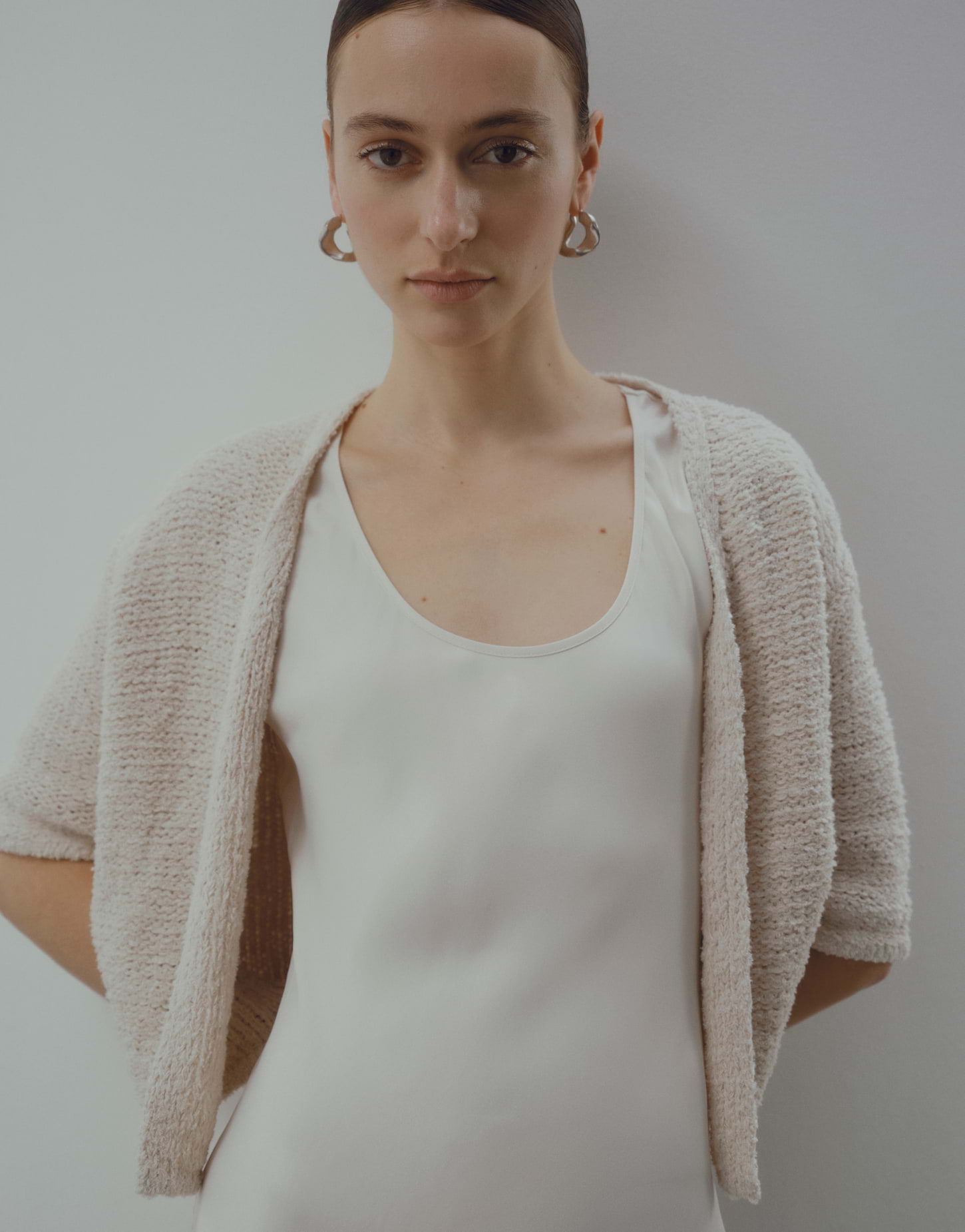 Strickjacke Tibelia beige online bestellen | someday Online Shop