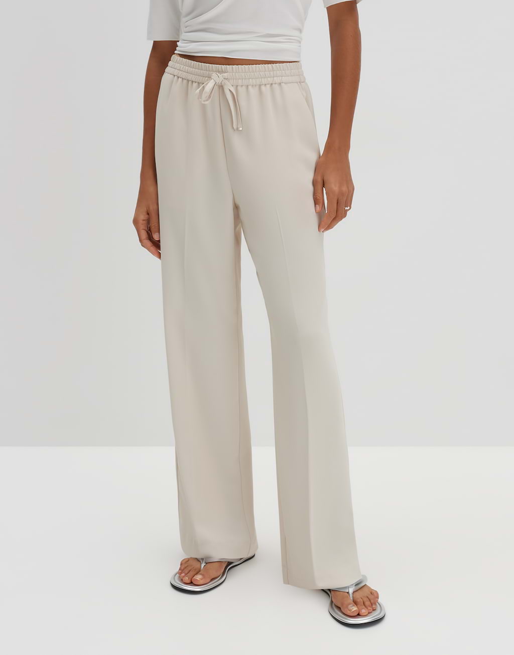 Stoffhose Cevil detail beige online bestellen | someday Online Shop