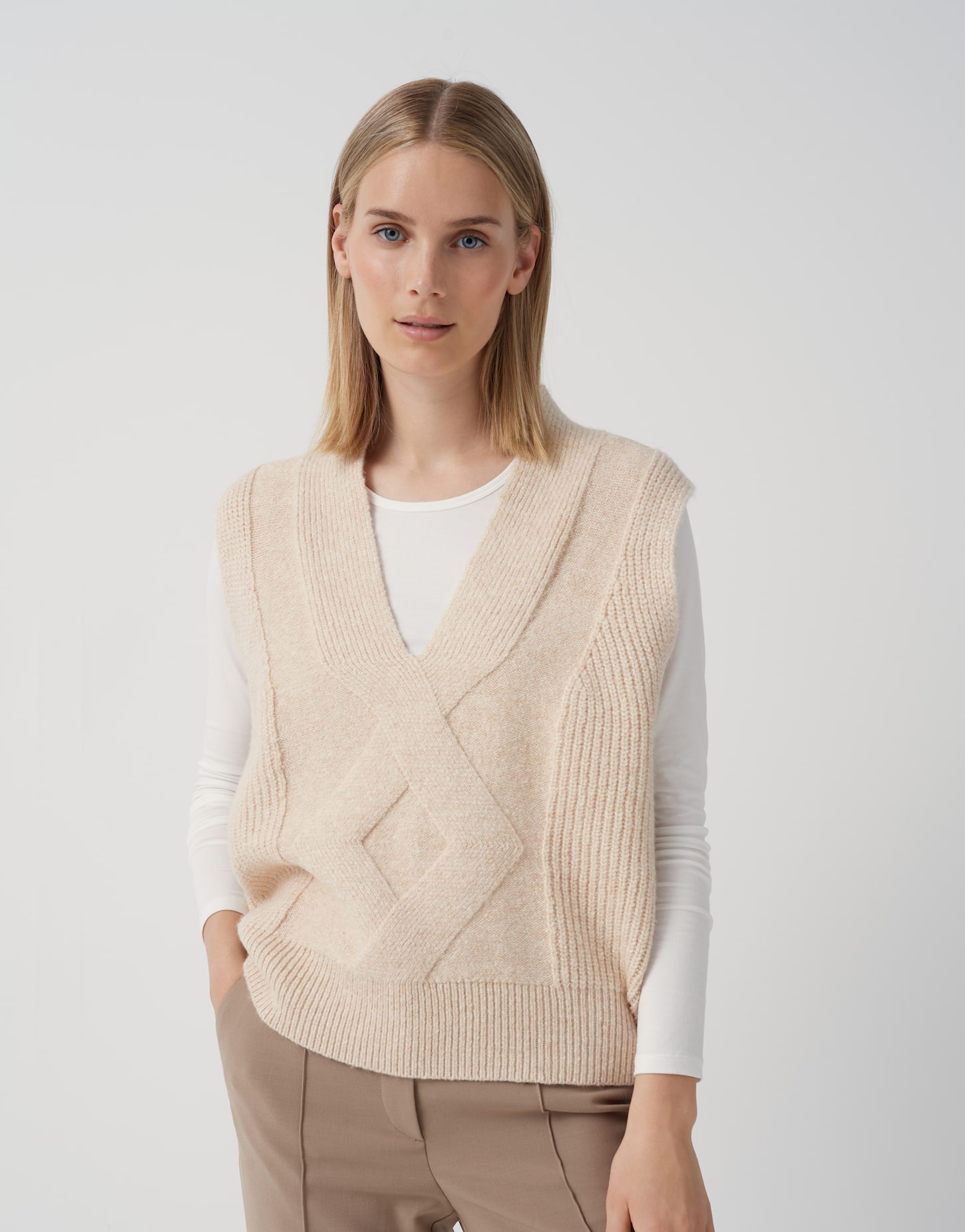 Pullunder Timally beige online bestellen | someday Online Shop