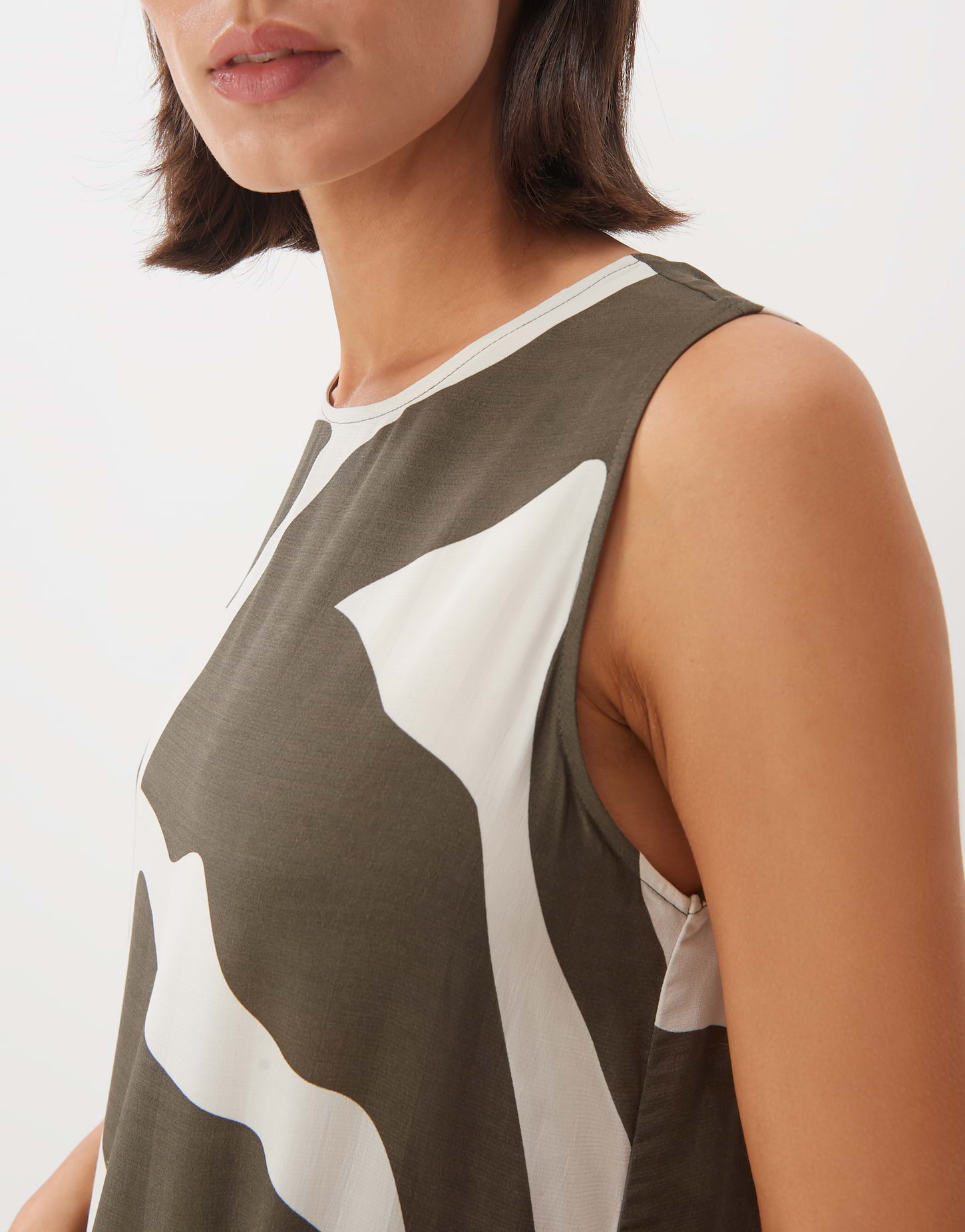 Maxikleid Quolly animal grün online bestellen | someday Online Shop