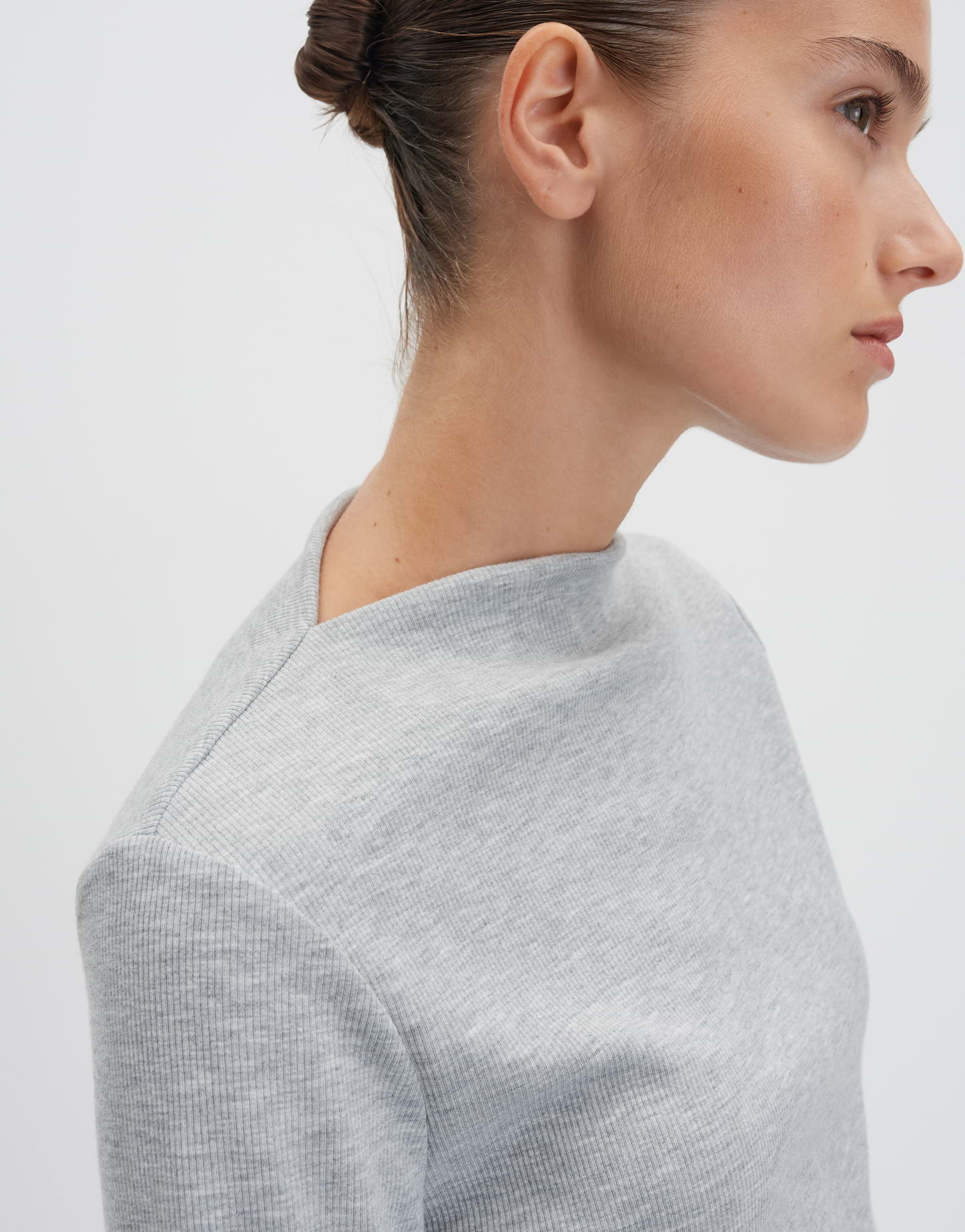 Langarmshirt Kelea grau online bestellen | someday Online Shop