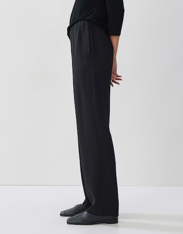 Jogpants Cirah schwarz online bestellen | someday Online Shop