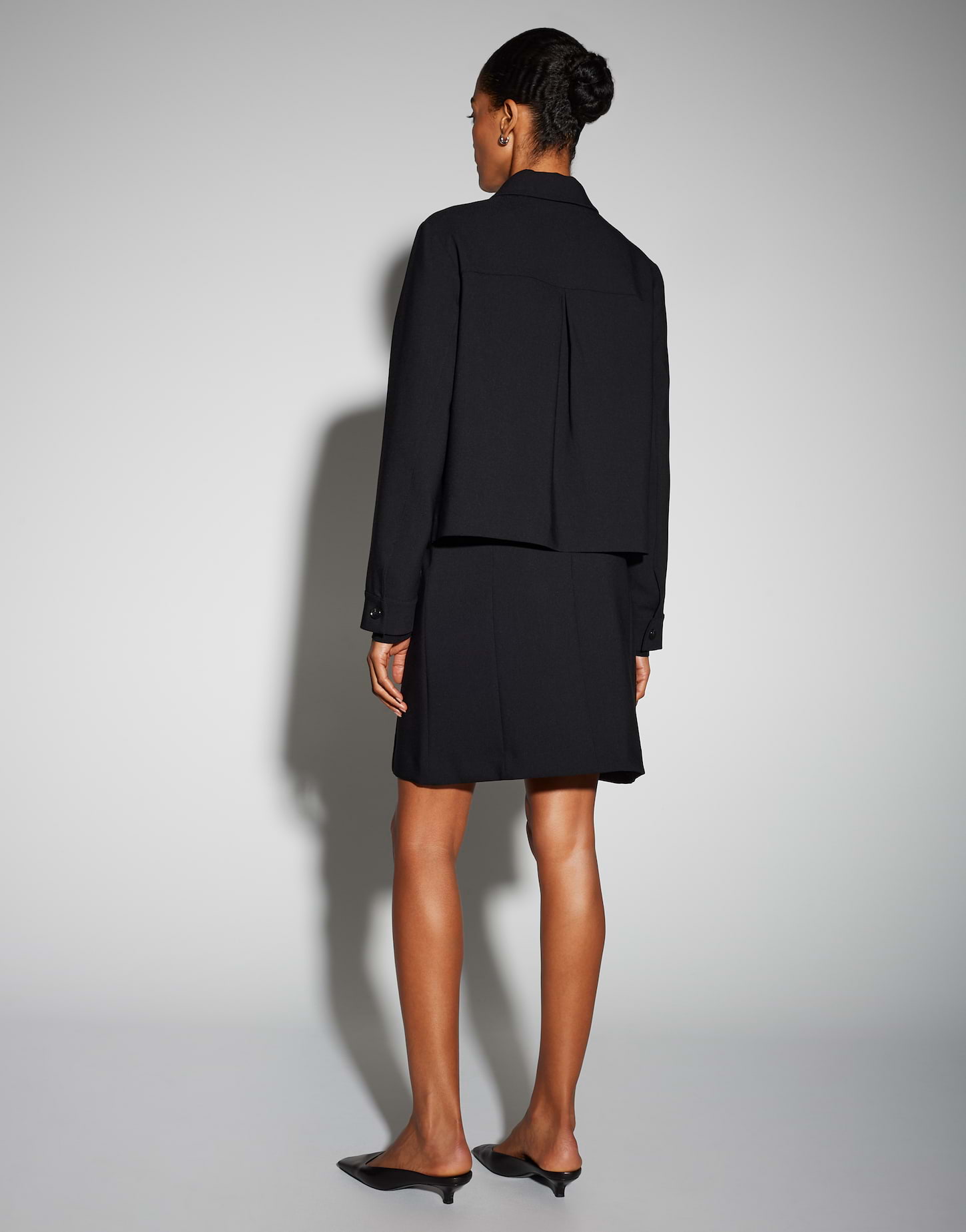 Jacke Nanuna schwarz online bestellen | someday Online Shop